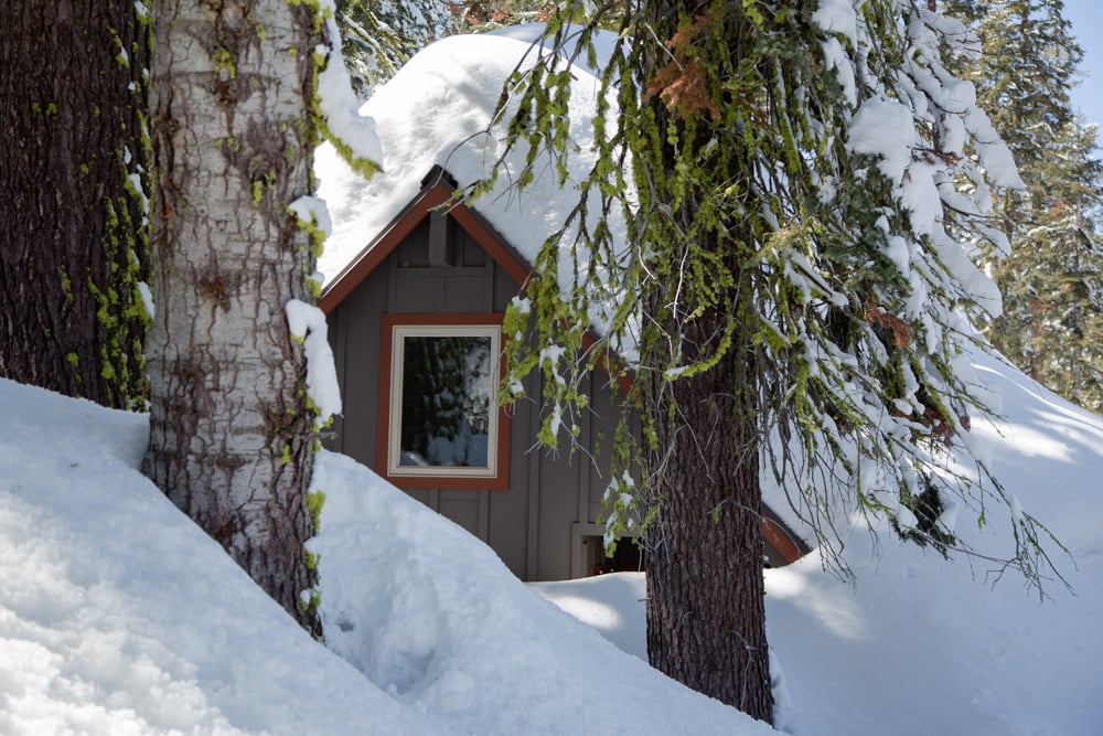 Pictures of Lake Tahoe Cabins Buried in Snow